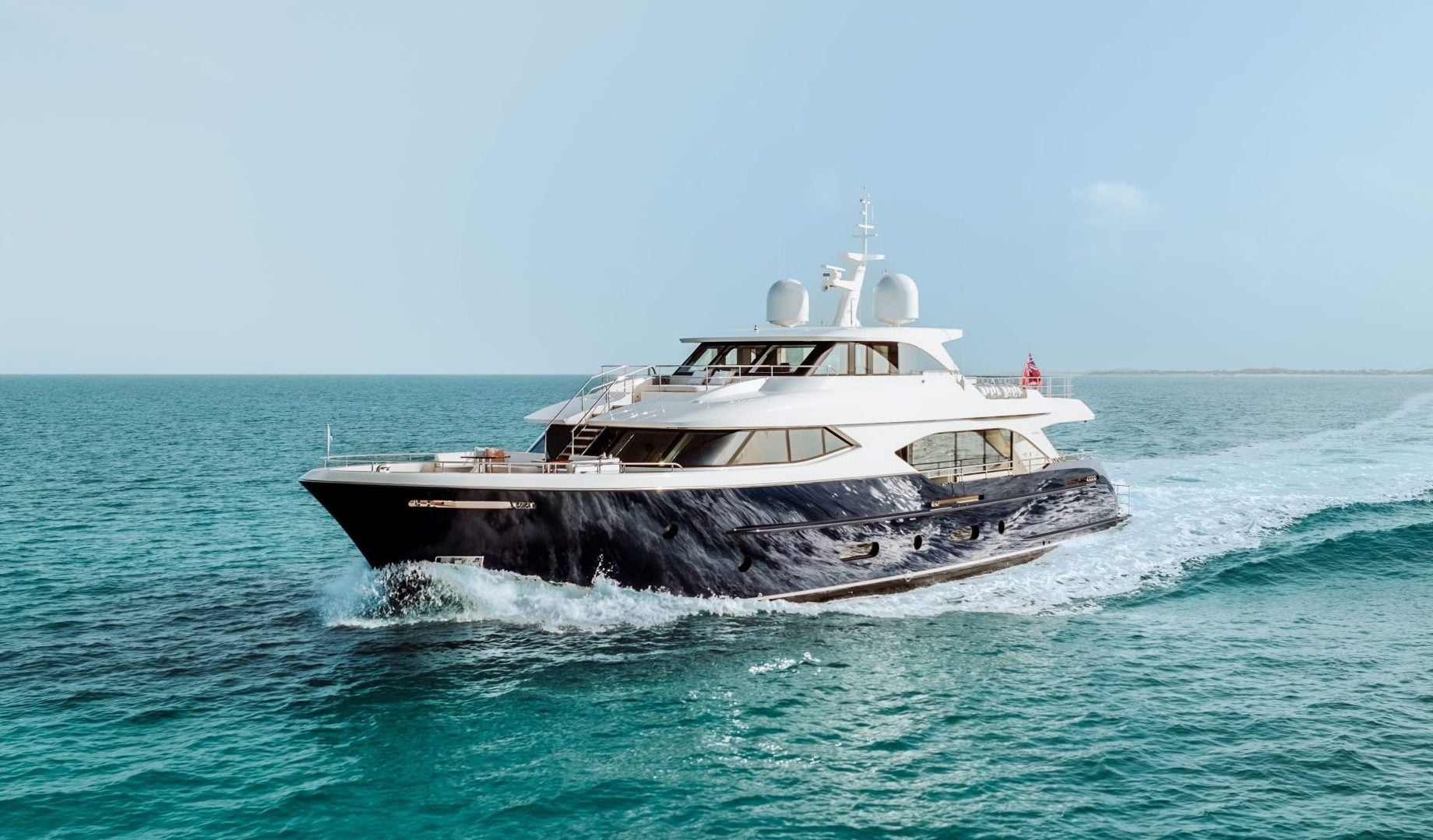 The Complete Guide To Yacht Crew Roles & Responsibilities